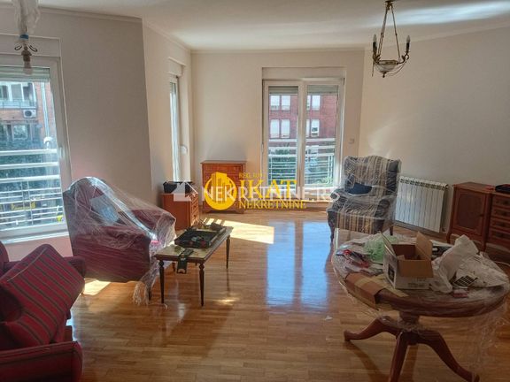 Vojislava Ilića 104m2, troiposoban stan ID#4636