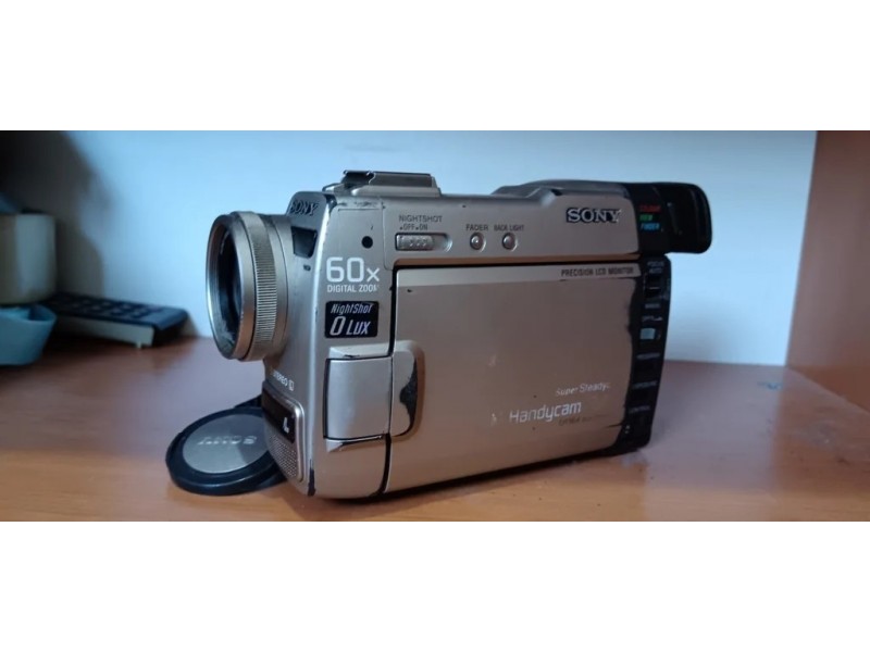 kamera Sony Handycam DCR-TRV110E