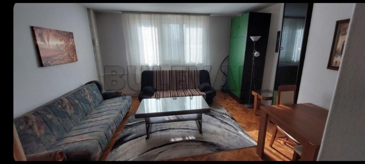 Izdaje se stan na Vizantijskom bulevaru