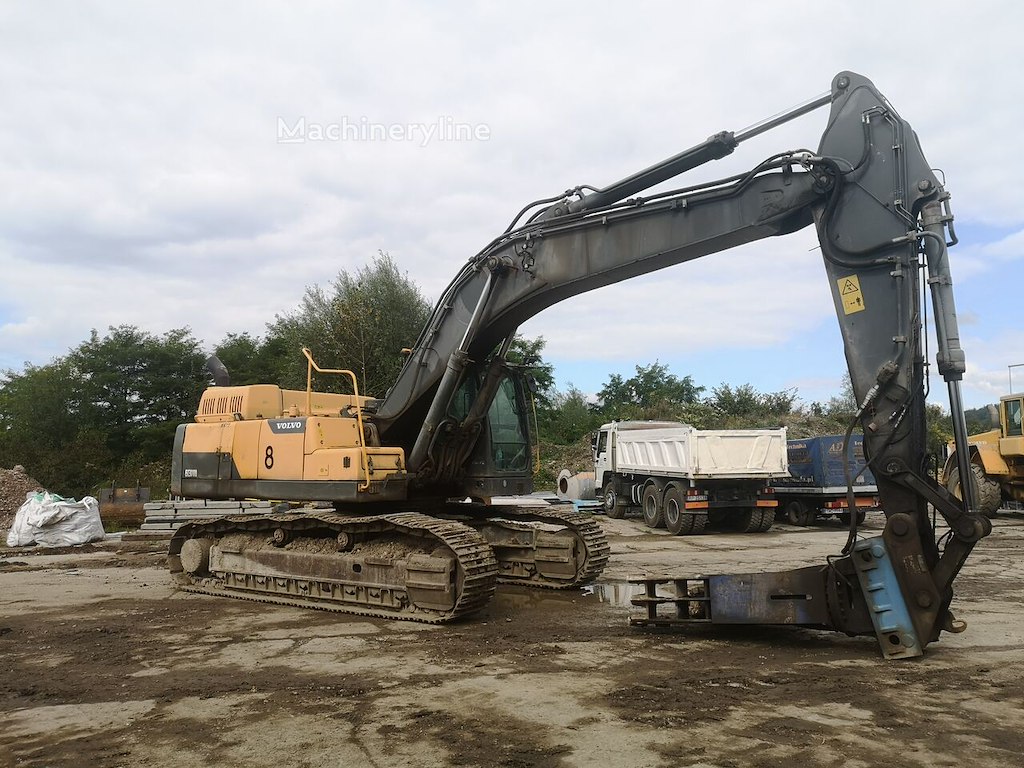 Volvo EC 380 bager guseničar