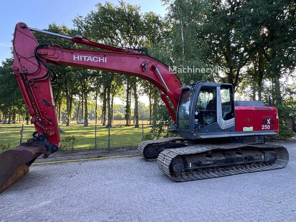 Hitachi ZX250LC-3 Rupskraan bager guseničar