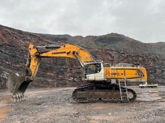 Liebherr R980 SME bager guseničar