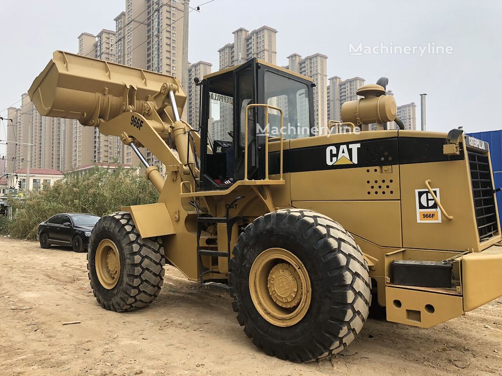 Caterpillar 966F prednji utovarivač