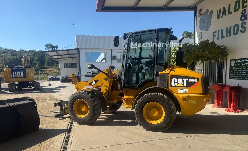 Caterpillar 908 H prednji utovarivač