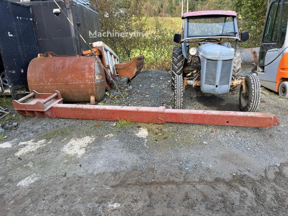 Prodaje se Andre Armkran / skytemattearm strelu utovarivača na aukciji