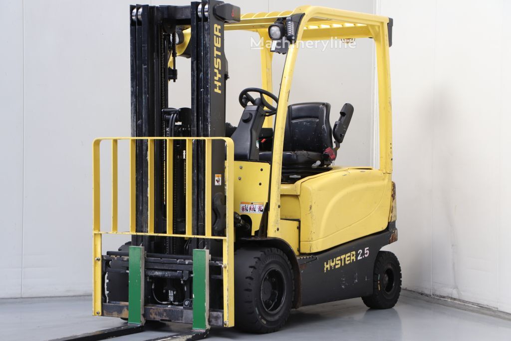 Hyster J2.5XN električni viljuškar