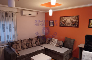 Prodajem Stan-Apartman, Liman 3