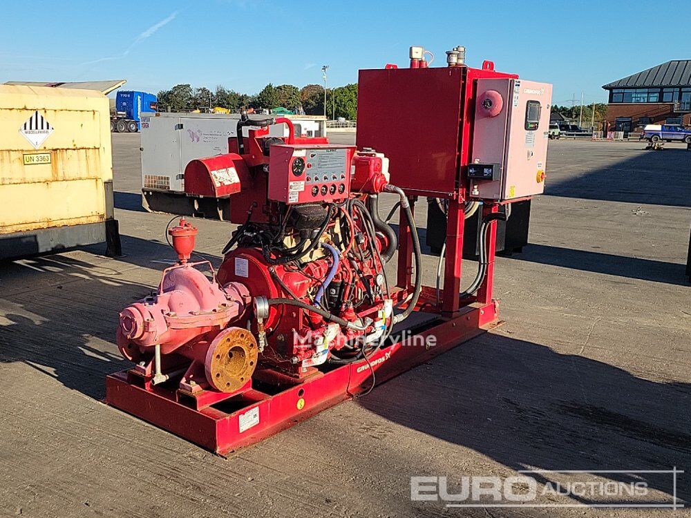Prodaje se Clarke 5" Water Pump, 4 Cylnder Engine motornu pumpu na aukciji