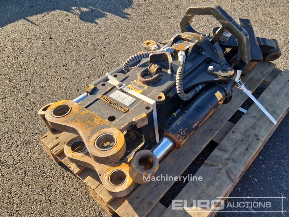 Prodaje se Kinshofer C12VE-40 tiltrotator na aukciji