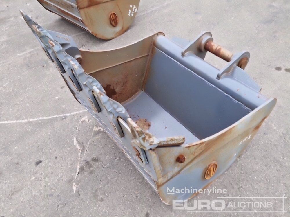 Prodaje se Strickland 36" Bucket, 60mm Pins sejalnu kašiku na aukciji