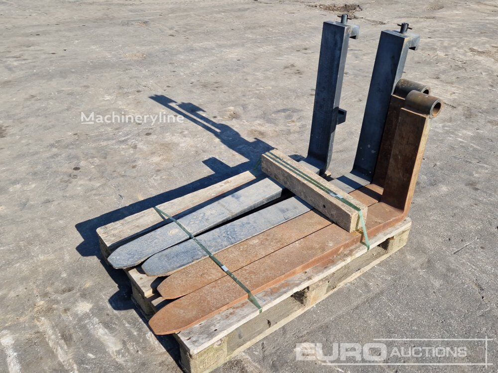 Prodaje se Pallet of Forks to suit Forklift (2 of) Forks to suit Telehandle kašiku za prednje utovarivač na aukciji