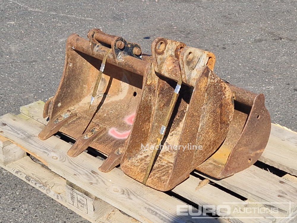 Prodaje se 8", 20" Dighing, 32" Ditching Buckets kašiku za mini bager na aukciji