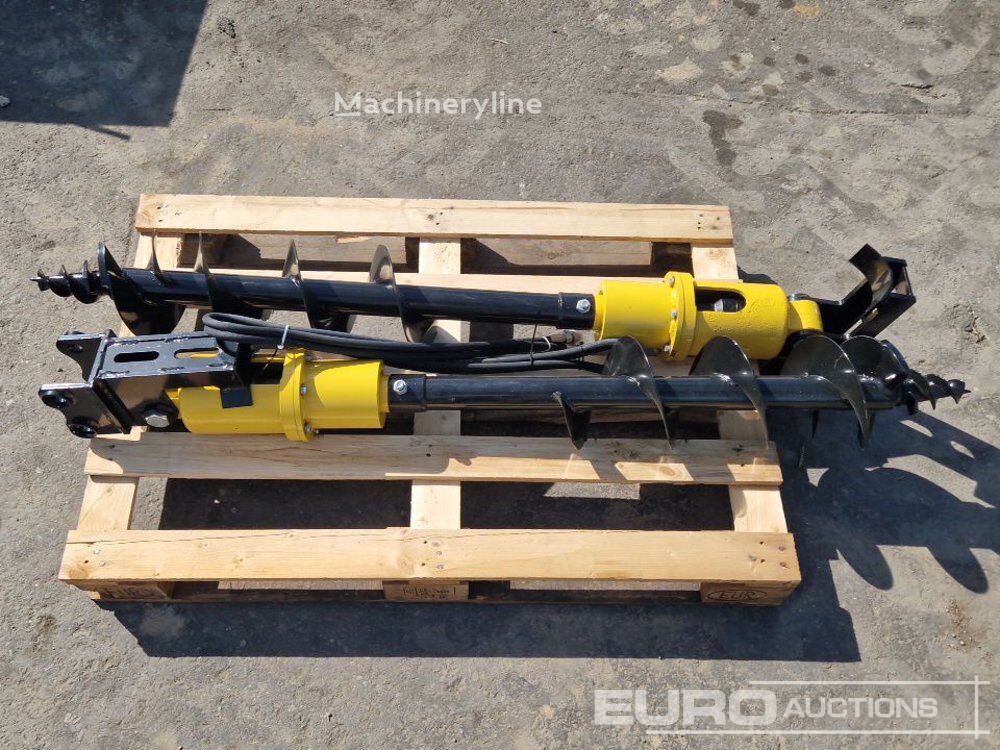 Prodaje se T200 Auger to suit 1 Ton Mini Excavator (2 of) burgiju za zemlju na aukciji