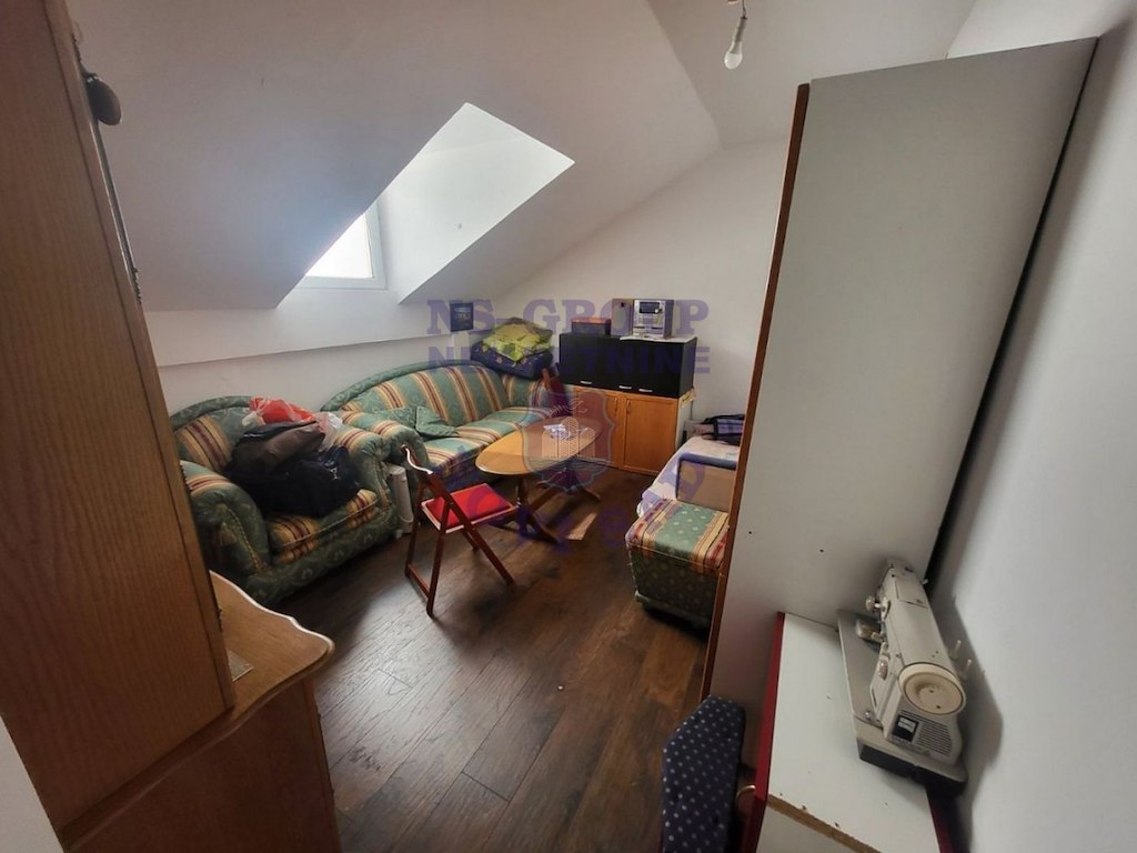 Mišeluk, 1. 0 jednosoban, 25 m²