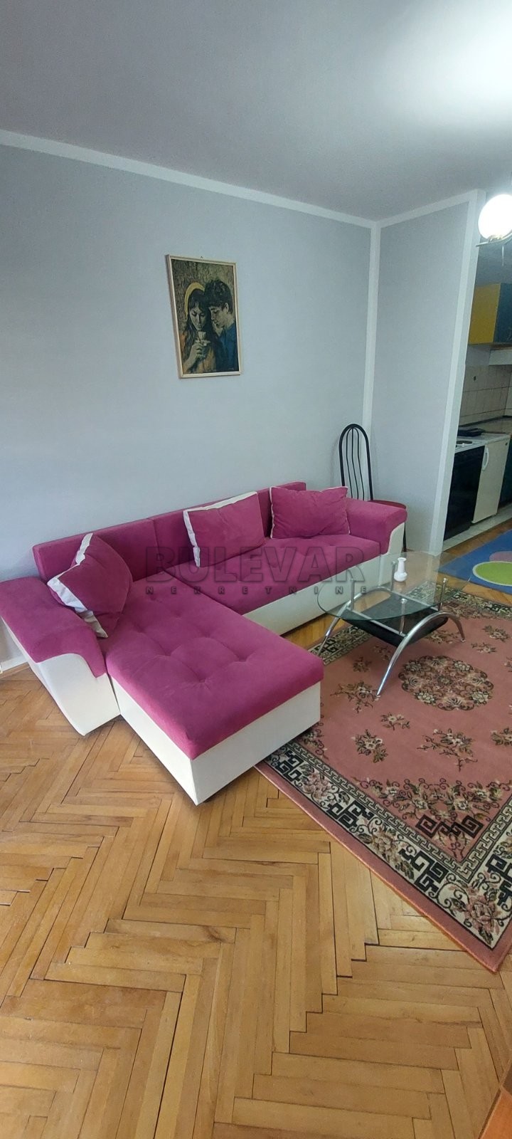 Jednosoban stan, 49 m2, Centar, 7. jula ID: i-010476
