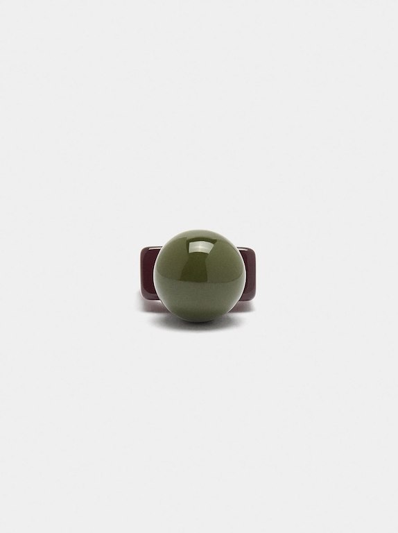 RING WITH SPHERE