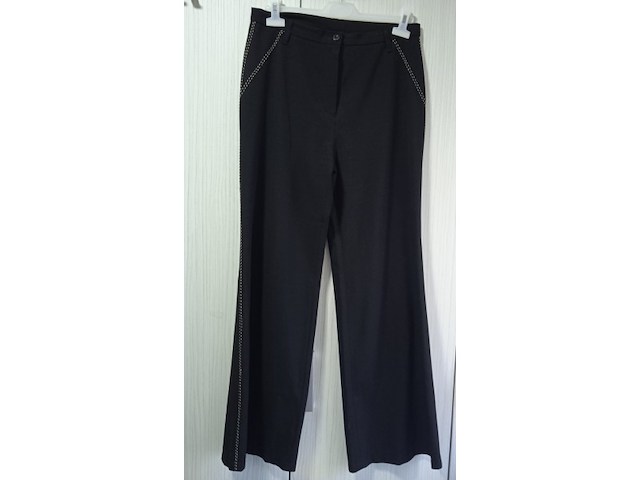 CRNE PANTALONE VELICINE 42 SA SAROM SA STRANE
