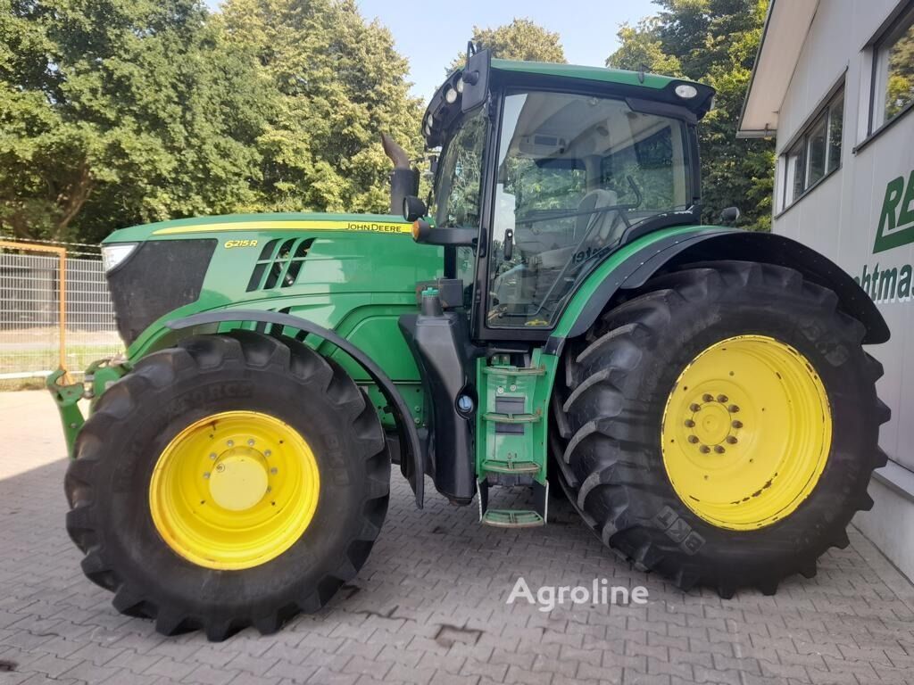 John Deere 6215R traktor točkaš
