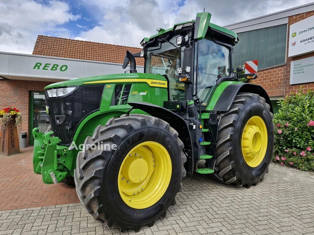 Novi John Deere TRAKTOR 7R330 traktor točkaš
