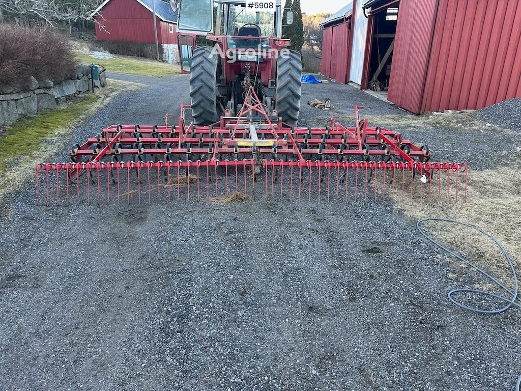 Väderstad 4,6 mašina za pripremu setve