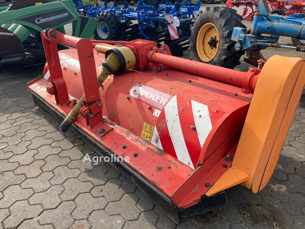 Dücker UM 27 traktorski malčer