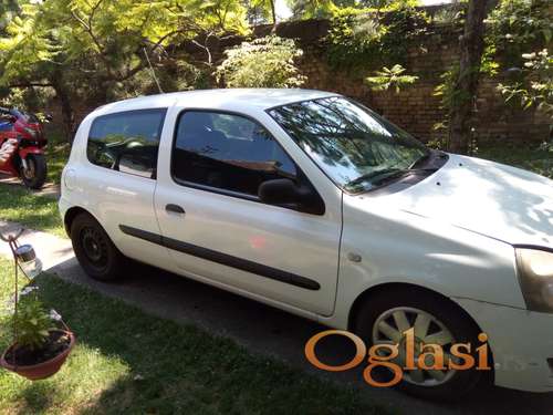 Renault Clio 2 1,5 dci 2006,stranac!