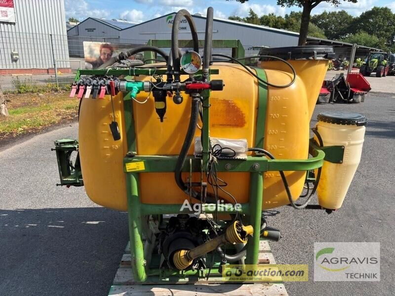 Prodaje se Amazone US 804 T nošenu prskalicu na aukciji