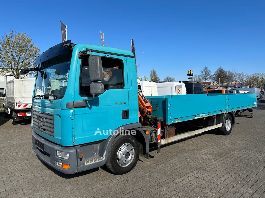 MAN TGL 8.210 kamion s ravnom platformom