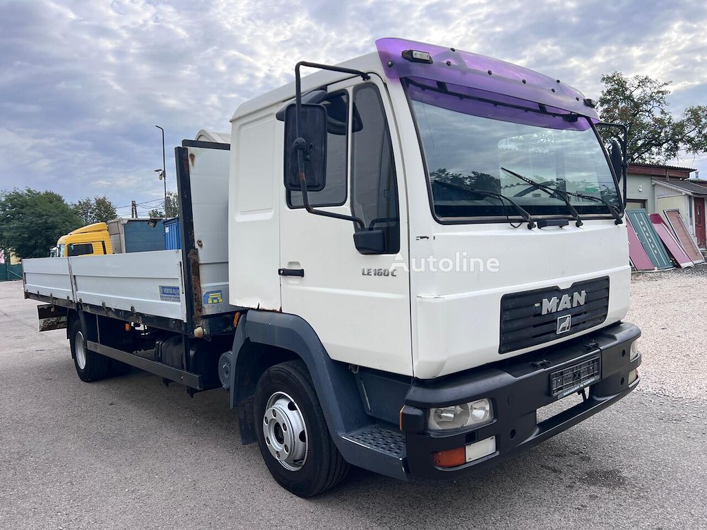 MAN 12.163 / 2 Stuck kamion s ravnom platformom