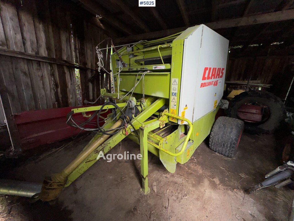 Claas Rollant 46 balirka za okrugle bale