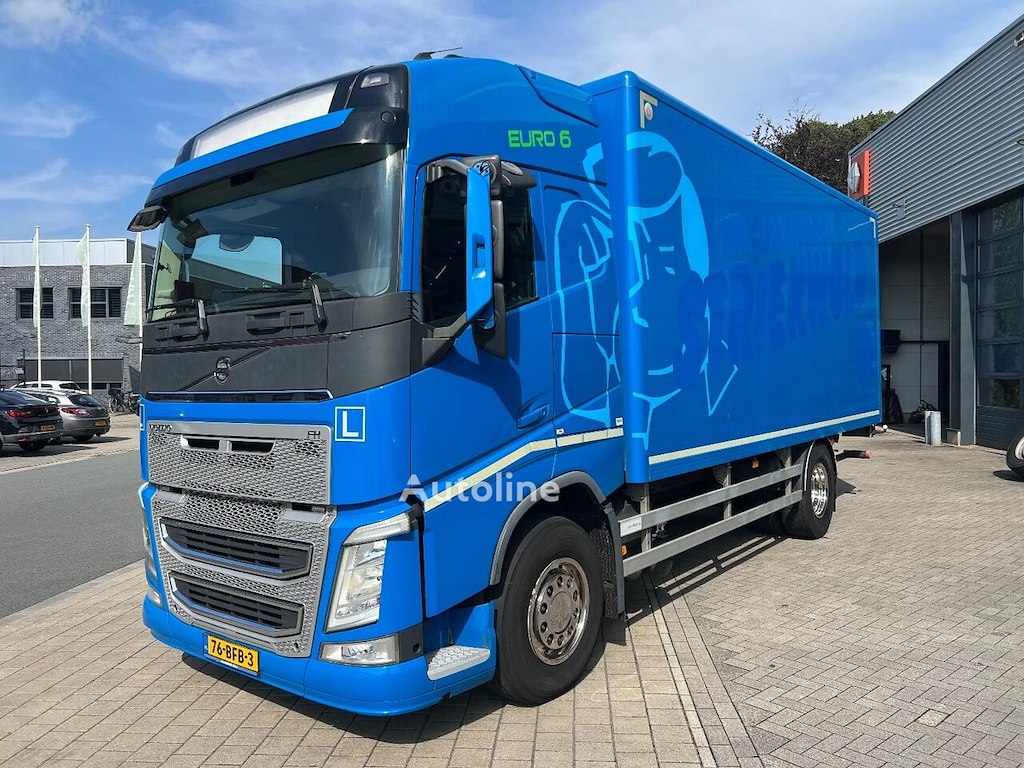 Volvo FH 420 GLOBETROTTER E6 / LES VRACHTWAGEN / DUBBELE PEDALEN / 4 Z kamion furgon