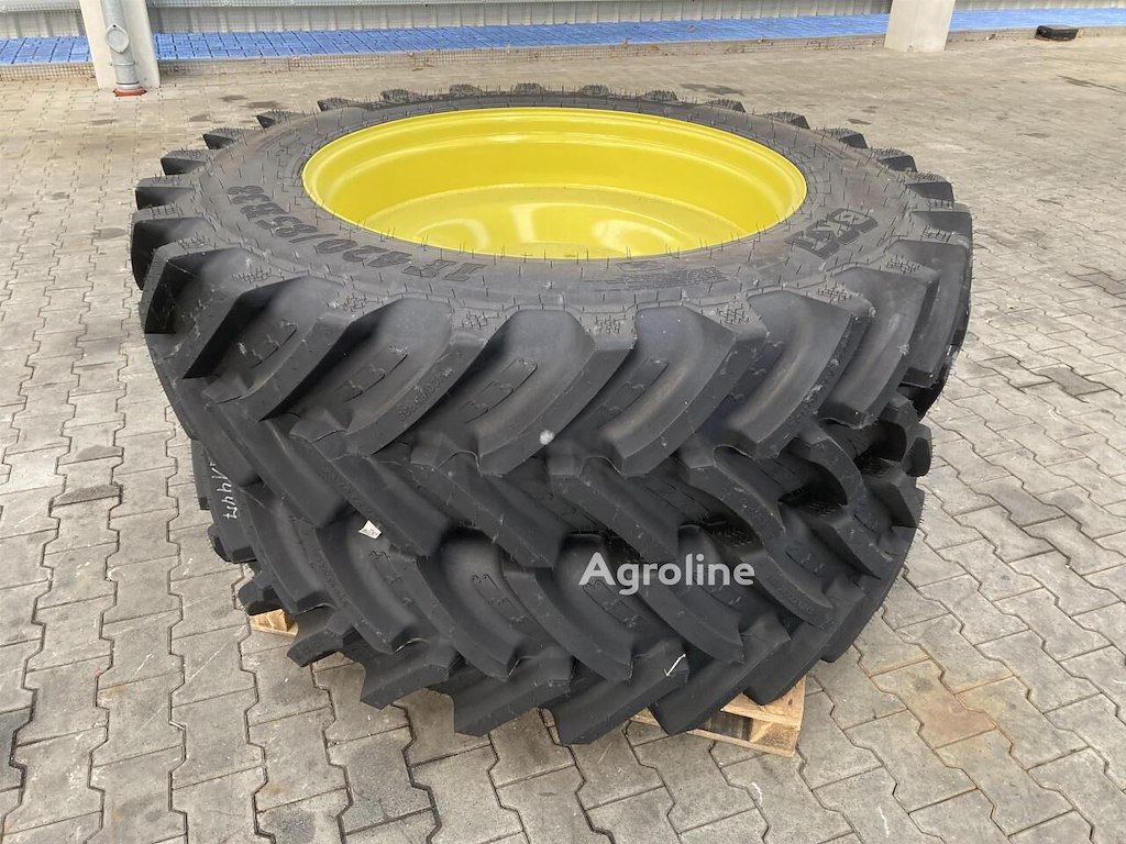 BKT 420/85 R 38 točak