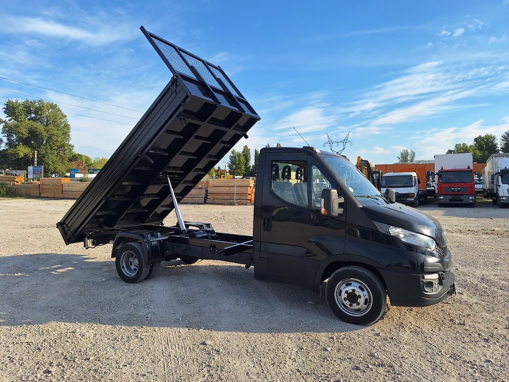 IVECO Daily 35-130 - 3 sided Tipper kamion kiper < 3.5t