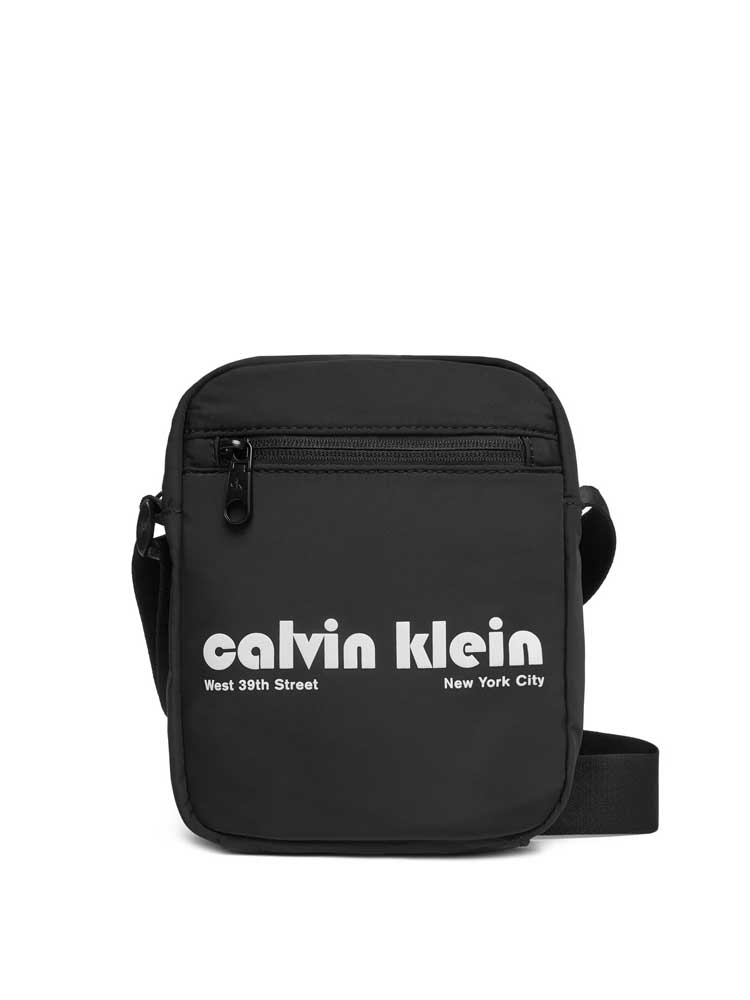 Calvin Klein Jeans Muška torbica CKJ GRAPHIC CK REPORTER
7234,00 RSD