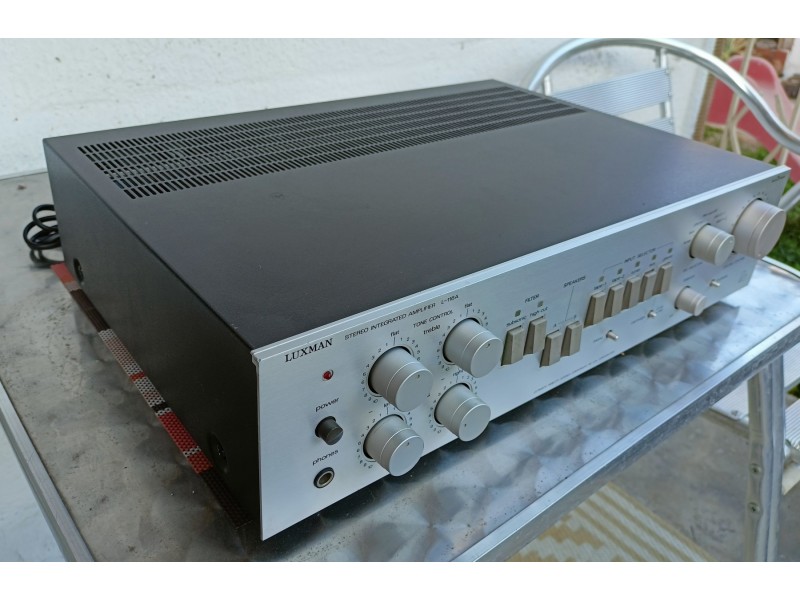 Luxman L-116A