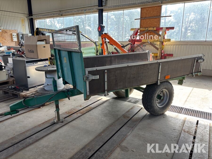 Prodaje se Bestorpsvagn BV121102 prikolicu sa ravnom platformom na aukciji