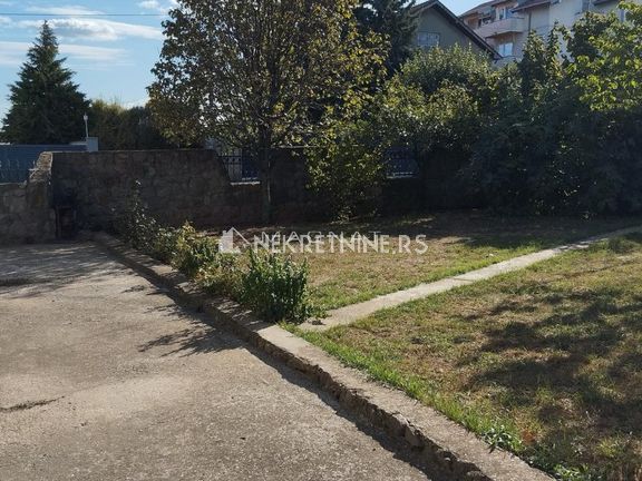 Kuća - Petlovo brdo, Rasinska ID#5276