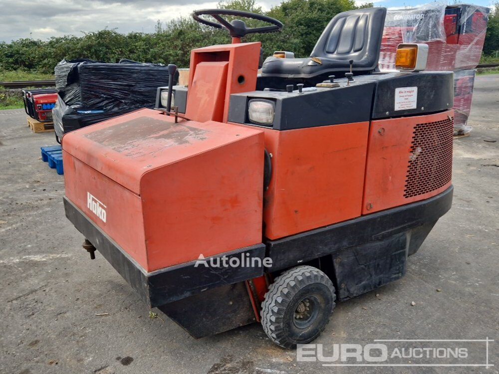 Prodaje se Hako Ride on Sweeper vozilo za čišćenje ulica na aukciji