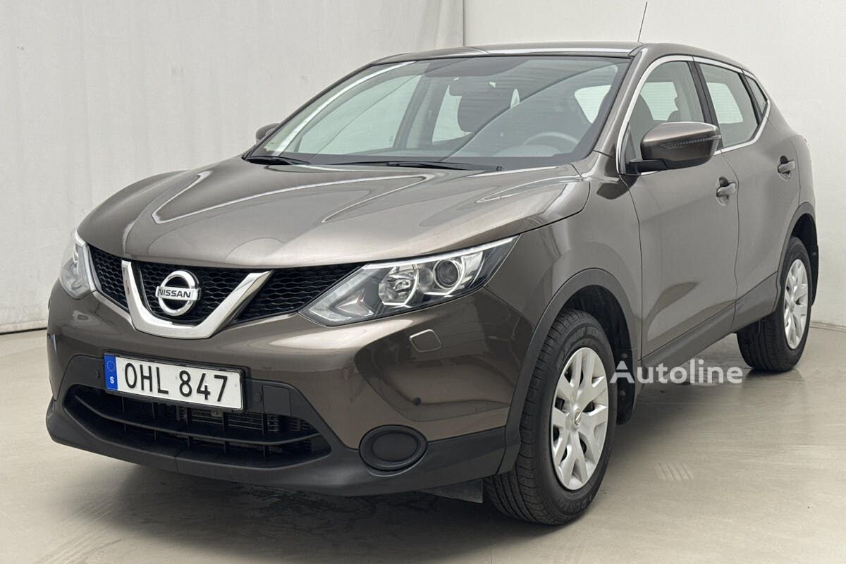 Prodaje se Nissan Qashqai krosover na aukciji