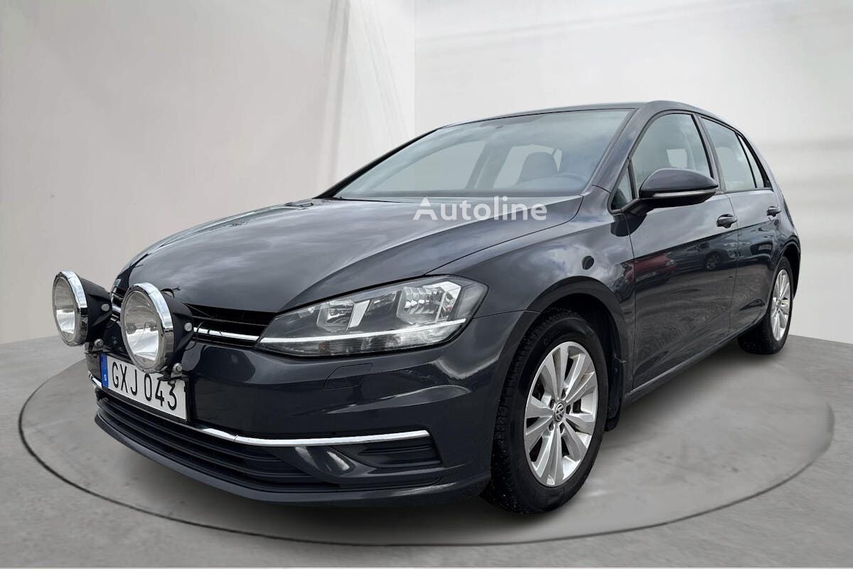 Prodaje se Volkswagen Golf hečbek na aukciji