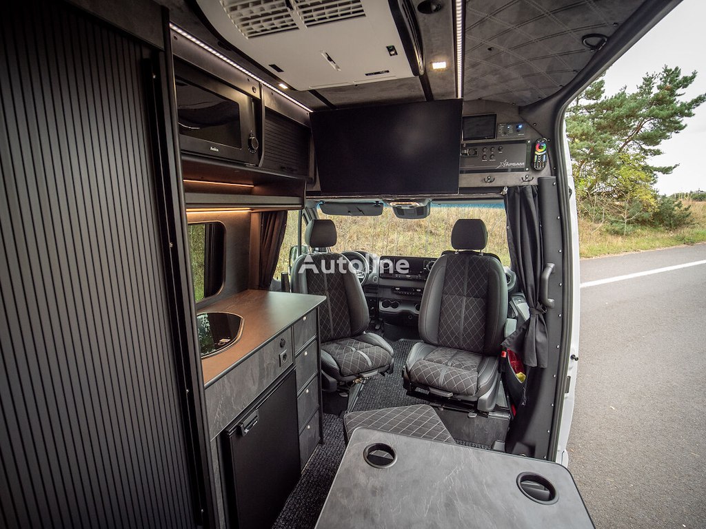 Mercedes-Benz Sprinter 319 integrisani kamper