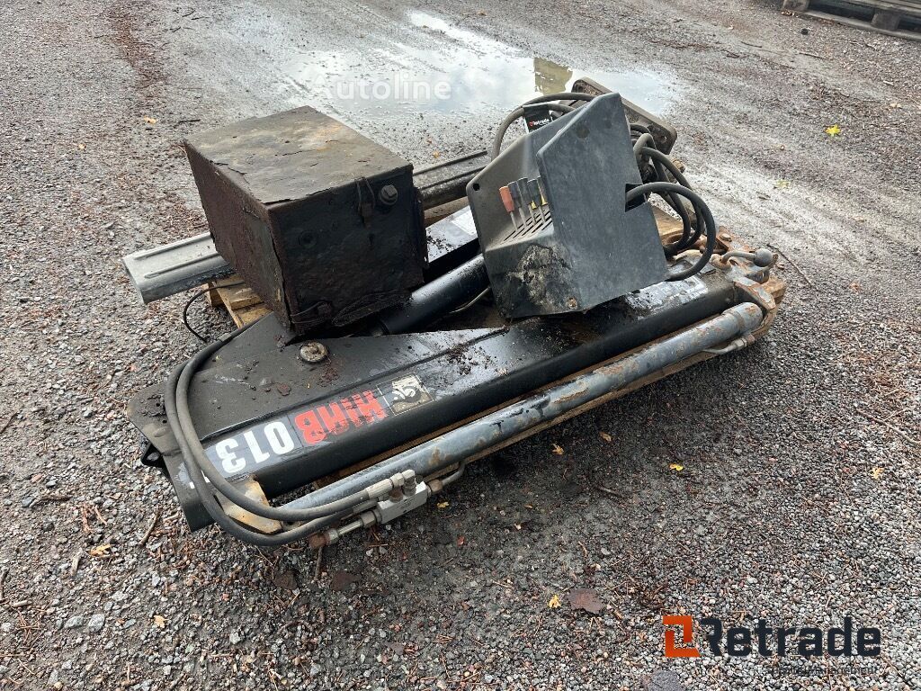 Prodaje se HIAB 013T autodizalicu s kranom na aukciji