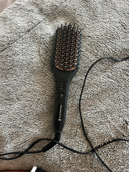 Novi Remington straight brush CB7400