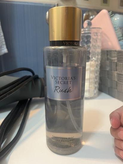 Victoria’s secret body mist