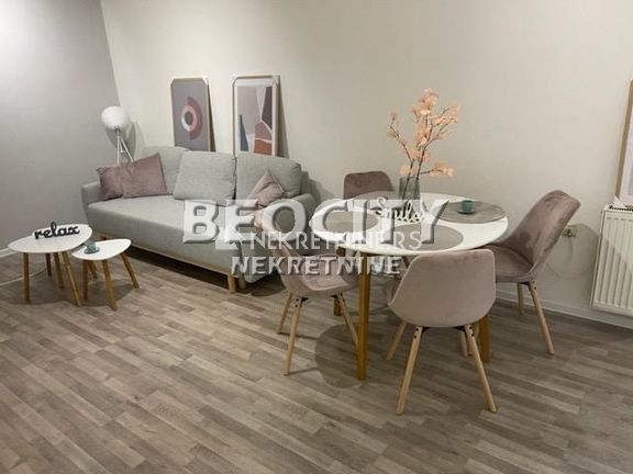 Novi Sad, Centar, Augusta Cesarca, 2.0, 44m2, 430EUR
