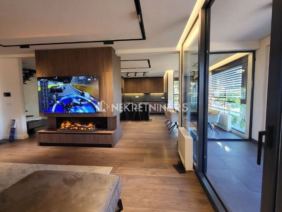 Lux Penthouse 200m2 ID 13499-1