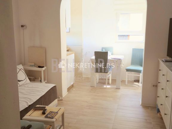 Renoviran, 26m2 + parking