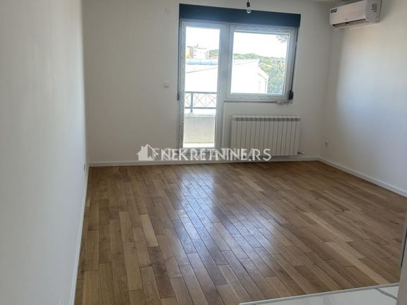 Odlična novogradnja na Voždovcu, 2.5 ID#2549