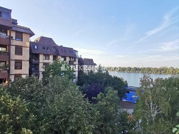51m2, L ,DORCOL , stan