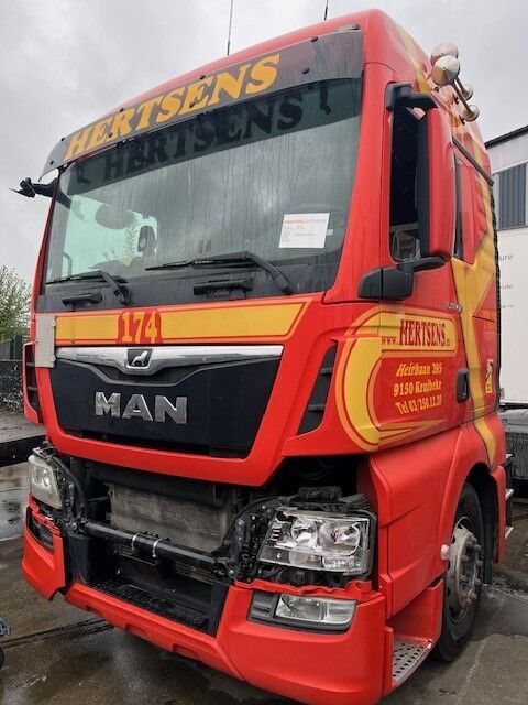 MAN P45604-1 MAN TGX 470 Motor defect tegljač